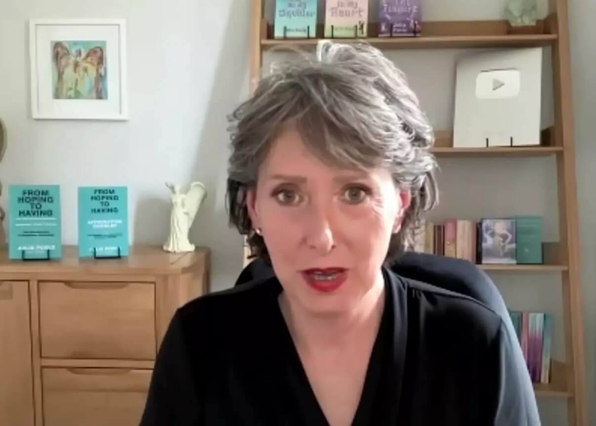 Woman 'Died and Spent 3 Days in Heaven', Now She's Revealing Chilling ...